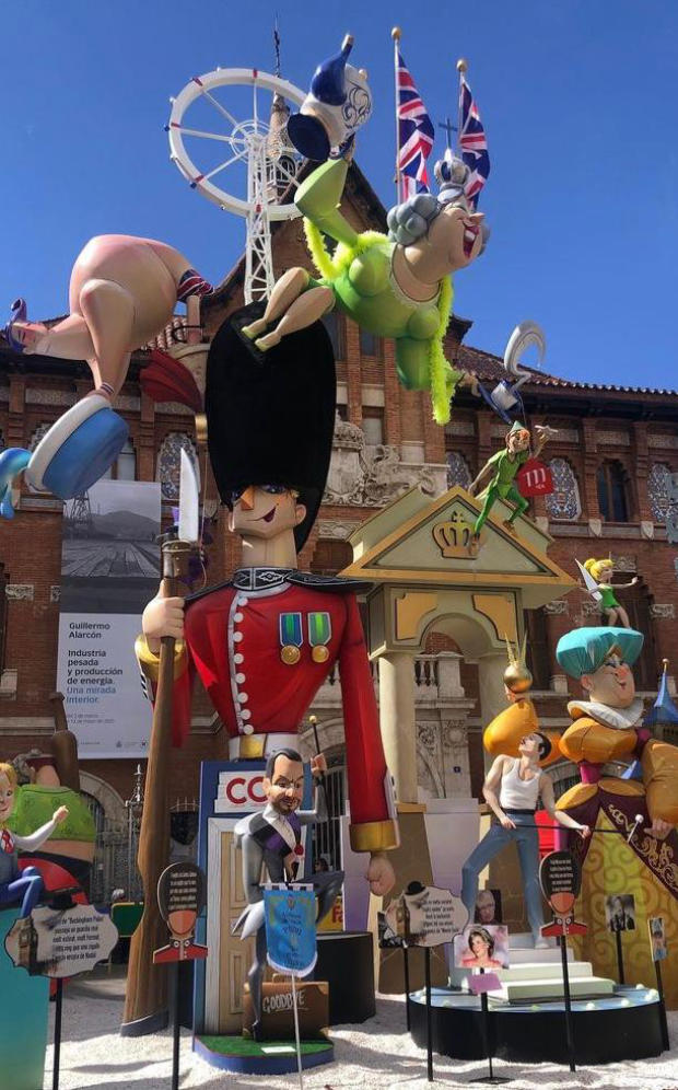 The Fallas - Solkes Magazine